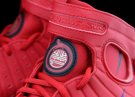 "Year of the Snake" Nike Zoom Huarache 2k4 - SneakerNews.com
