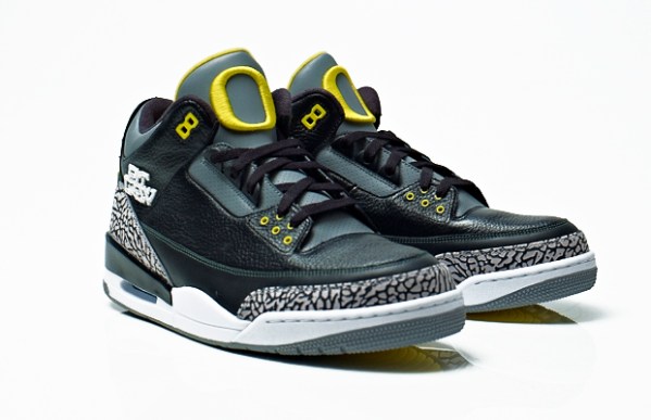 Air Jordan III + IV "Oregon Ducks" Collection - SneakerNews.com