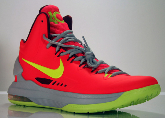 Nike KD V "DMV" - Release Reminder - SneakerNews.com
