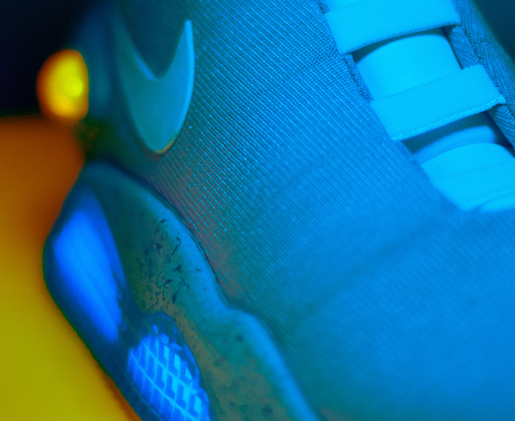 Nike Mag 2011 Display at Main Source - SneakerNews.com