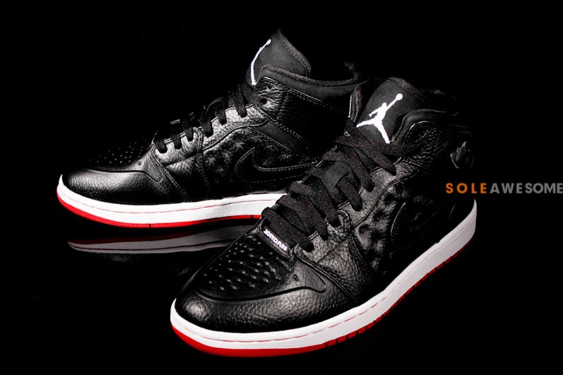 Air Jordan 1 '97 "Playoffs" - SneakerNews.com