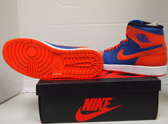 Air Jordan 1 High "Knicks" - Release Reminder - SneakerNews.com