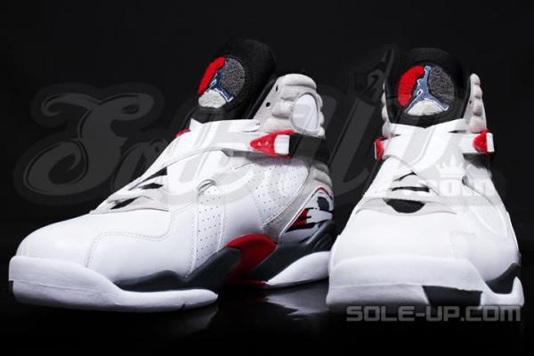 "Bugs" Air Jordan VIII - SneakerNews.com