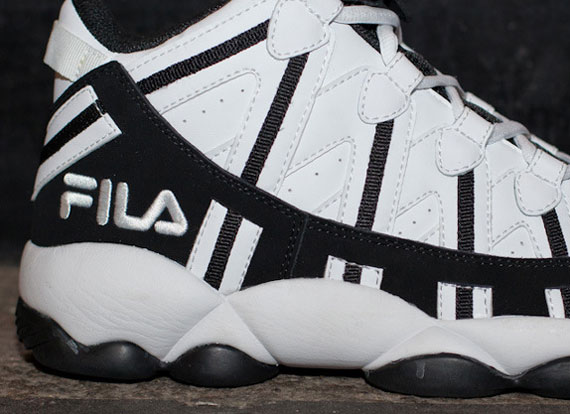 Fila Stack Mid 2013 Retro - SneakerNews.com