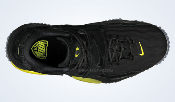 Nike Zoom Turf Jet '97 "Oregon Ducks" - Release Reminder - SneakerNews.com