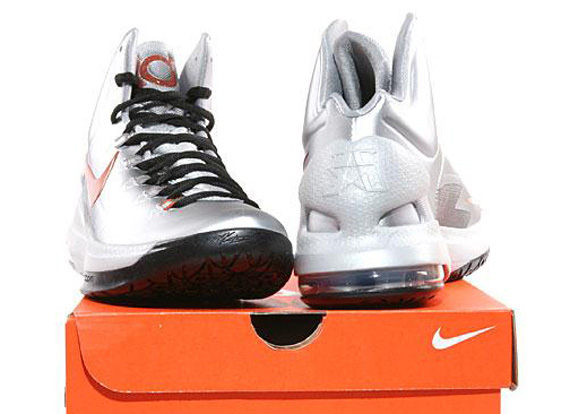 Nike KD V "Texas" - Release Date - SneakerNews.com
