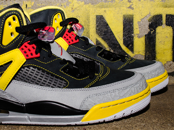 Jordan Spiz'ike "3M" - Arriving at Retailers - SneakerNews.com