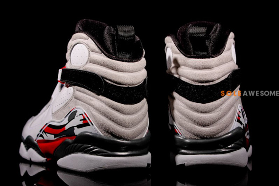 Air Jordan VIII Retro "Bugs" - SneakerNews.com