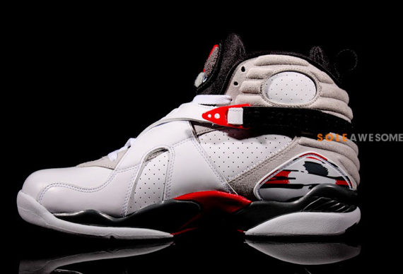 Air Jordan VIII Retro "Bugs" - SneakerNews.com