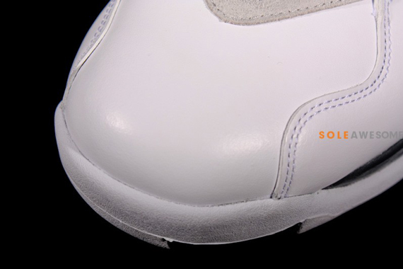 Air Jordan VIII Retro "Bugs" - SneakerNews.com