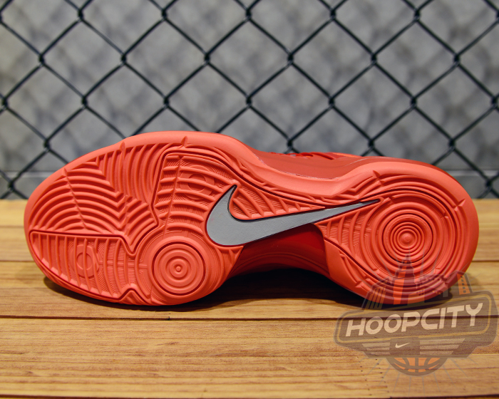 Nike Hyperdunk 2012 Low - University Red - Bright Crimson - SneakerNews.com
