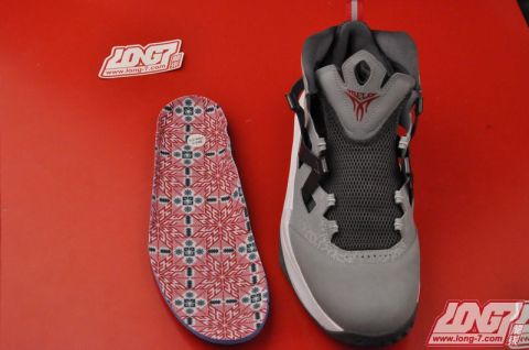 Jordan Melo M9 - Dissected - SneakerNews.com