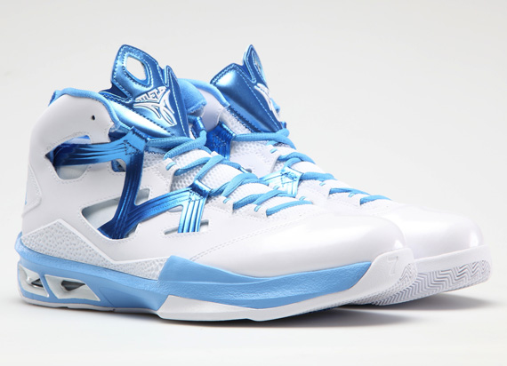 Jordan Melo M9 "UNC" PE - SneakerNews.com