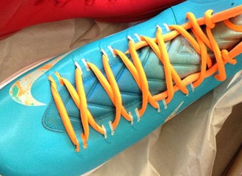 Nike KD V "Easter" - Release Date - SneakerNews.com
