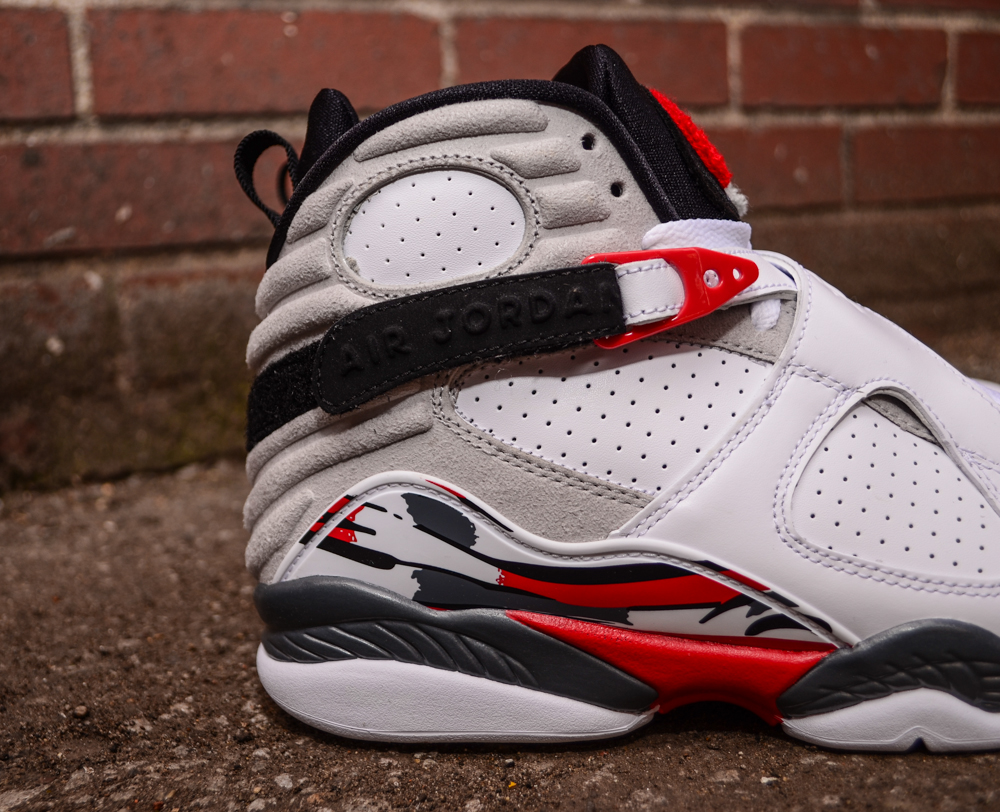 Air Jordan VIII "Bugs Bunny" - Arriving at Retailers - SneakerNews.com