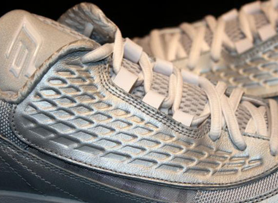 Jordan CP3.VI AE "Metallic Silver" - SneakerNews.com