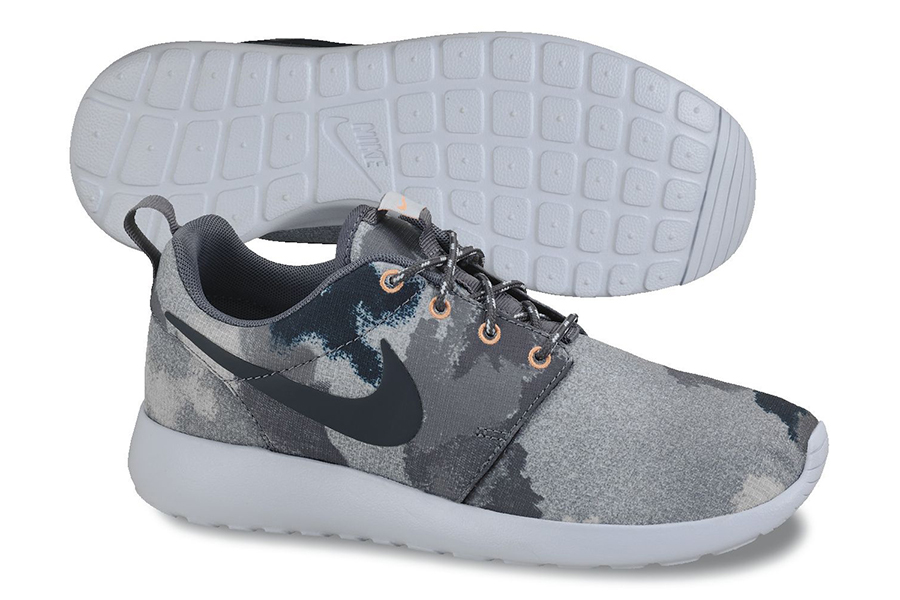 Nike Roshe Run "Camo" - Summer 2013 - SneakerNews.com