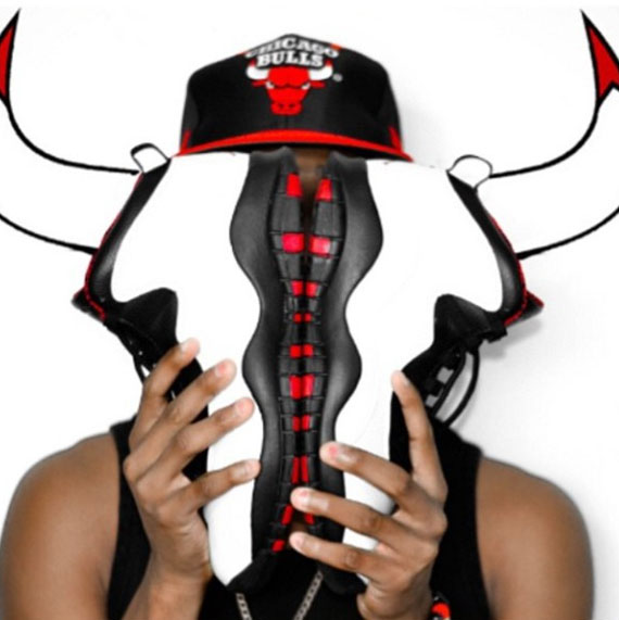 Rip Hamilton Shows Off Latest Air Jordan Pick-Ups - SneakerNews.com