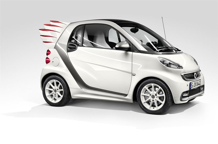 Jeremy Scott x Smart Car "Forjeremy" - SneakerNews.com
