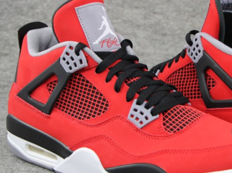 Air Jordan 4 "Fire Red Toro" - SneakerNews.com