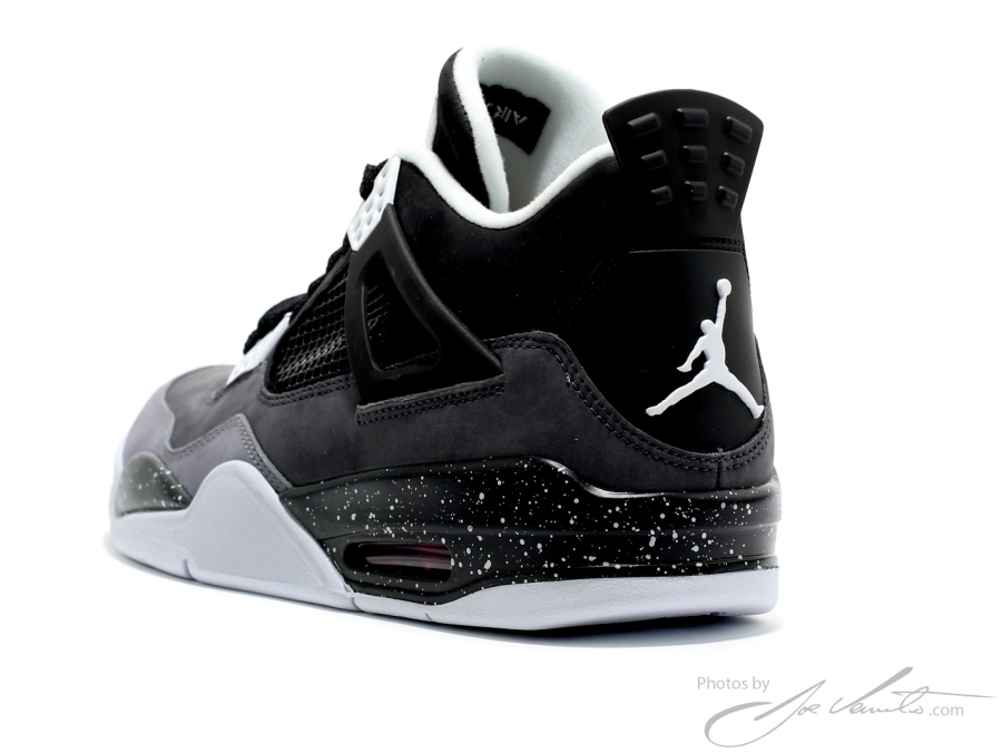 Air Jordan IV "Fear" - SneakerNews.com