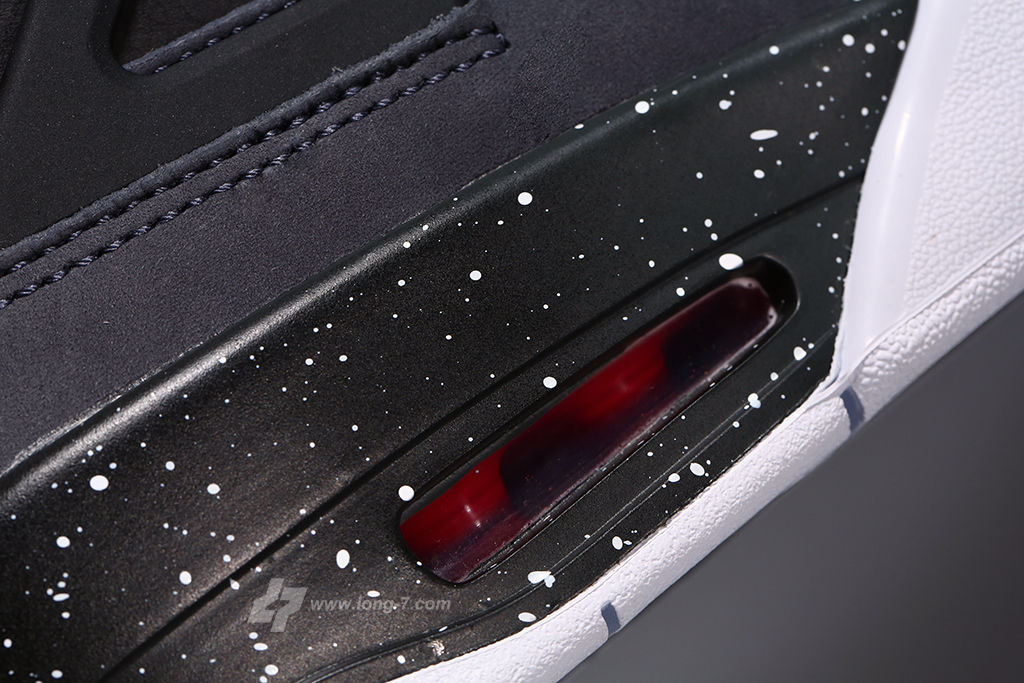 Air Jordan IV "Fear Pack" - SneakerNews.com