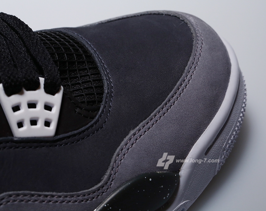 Air Jordan IV "Fear Pack" - SneakerNews.com