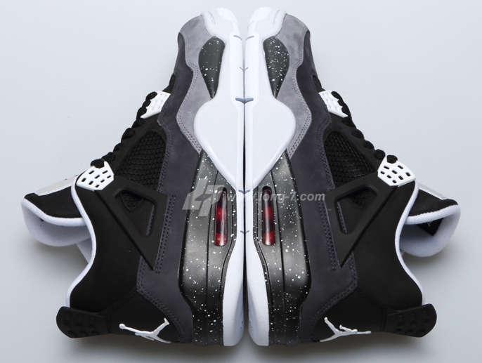 Air Jordan IV "Fear Pack" - SneakerNews.com