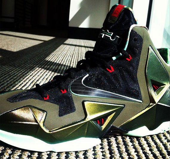 Nike LeBron 11 XI