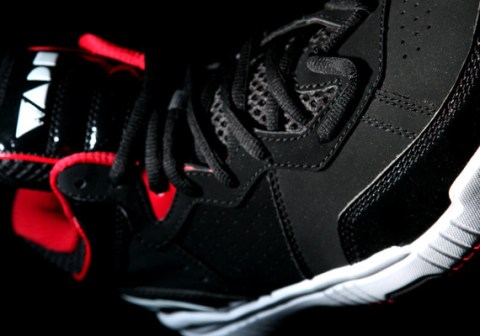 Li-Ning Wade All City - SneakerNews.com