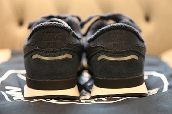 Loopwheeler x Nike Air Vortex - Navy - SneakerNews.com