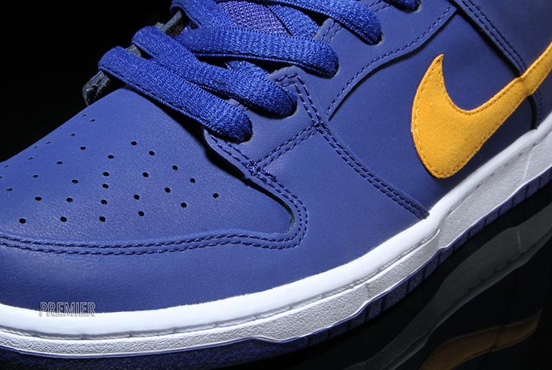 Nike SB Dunk Low – Deep Royal Blue – Midas Gold – Pine Green ...