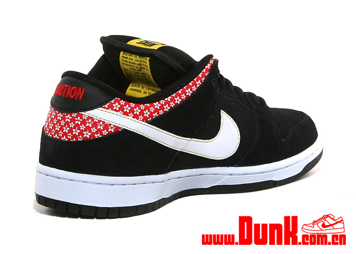 Nike SB Dunk Low Premium "Firecracker" - SneakerNews.com