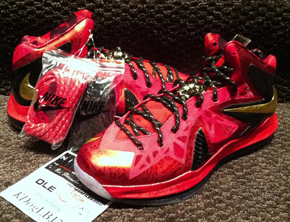 "Championship Pack" Nike LeBron X - SneakerNews.com