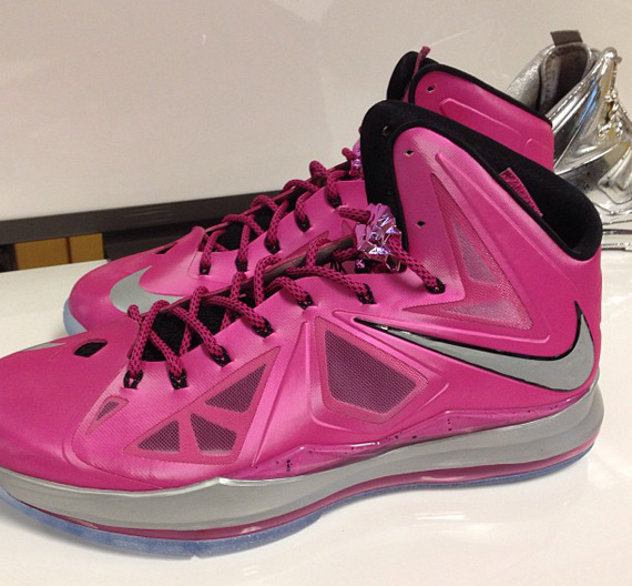 "Kay Yow" Nike LeBron X