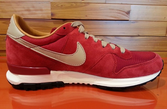 Nike Air Solstice QS - Storm Red - Sandtrap - SneakerNews.com