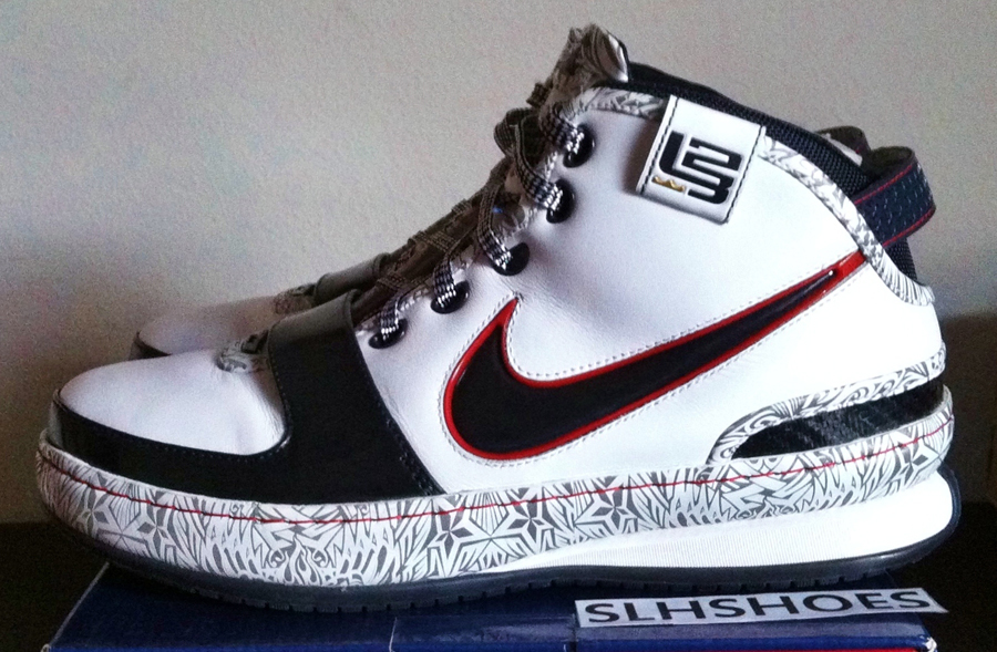 A Timeline of LeBron James' Career As Told By Nike Sneakers ...