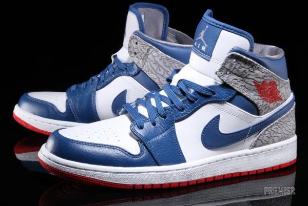 Air Jordan 1 Mid "True Blue" - Available - SneakerNews.com