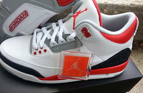 "Fire Red" Air Jordan III - SneakerNews.com
