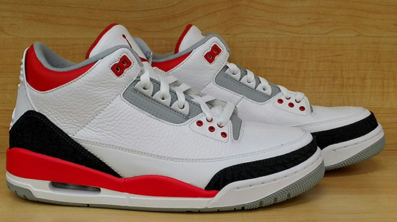 Air Jordan III "Fire Red" - Available Early on eBay - SneakerNews.com