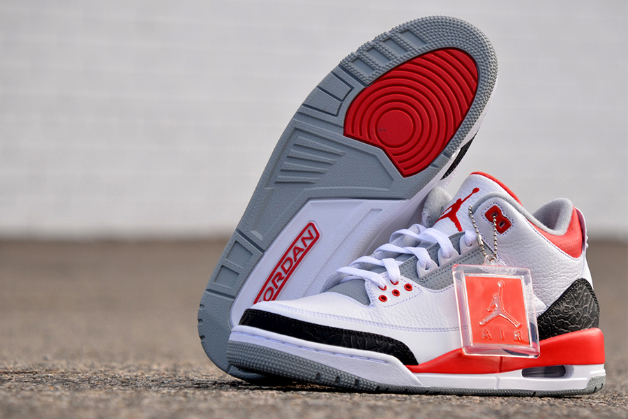 Air Jordan III "Fire Red" - Arriving at Retailers - SneakerNews.com