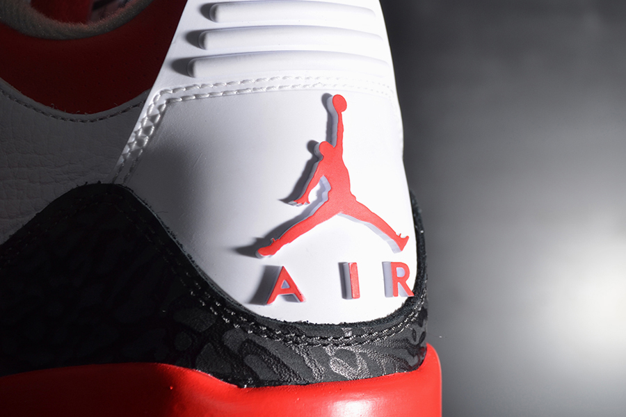 Air Jordan III "Fire Red" - Arriving at Retailers - SneakerNews.com