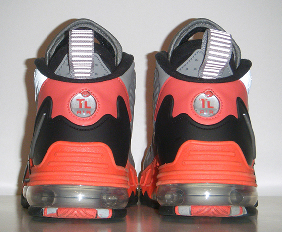 Nike Air Max Pillar "Bright Crimson" - Unreleased Sample - SneakerNews.com