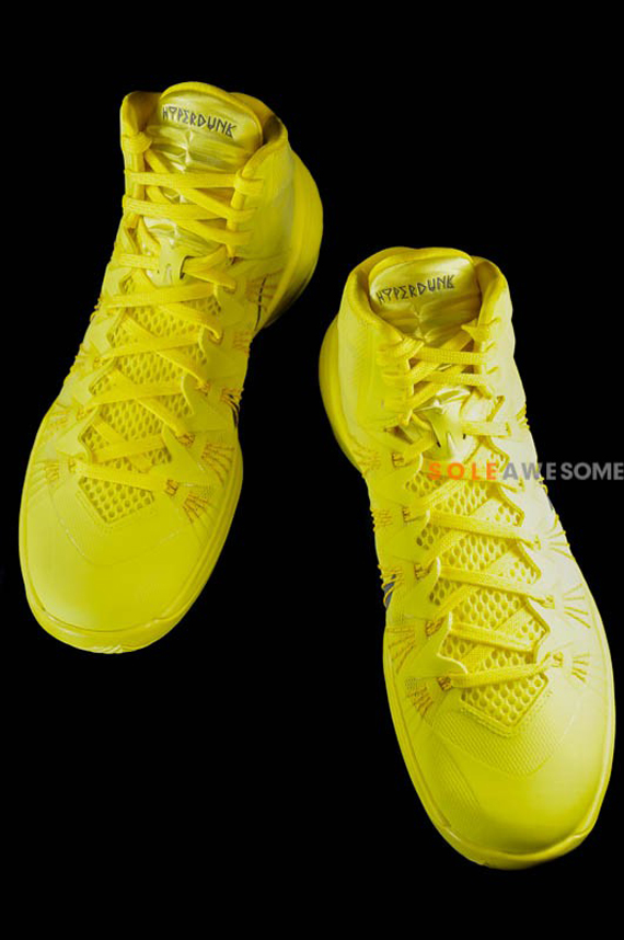 Nike Hyperdunk 2013 "Sonic Yellow" - SneakerNews.com