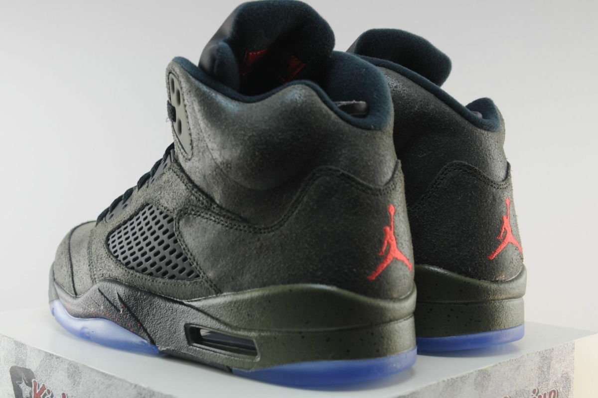 Air Jordan V "Fear" - Available Early on eBay - SneakerNews.com
