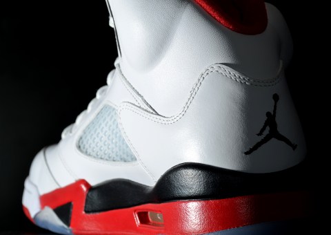Air Jordan V "Fire Red" - Arriving at Retailers - SneakerNews.com