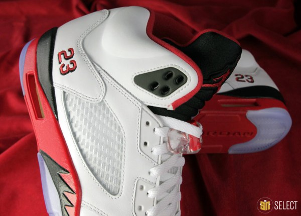 Sneaker News Select: Air Jordan V "Fire Red"