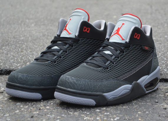 Jordan Flight Club 80s "Bred" - SneakerNews.com