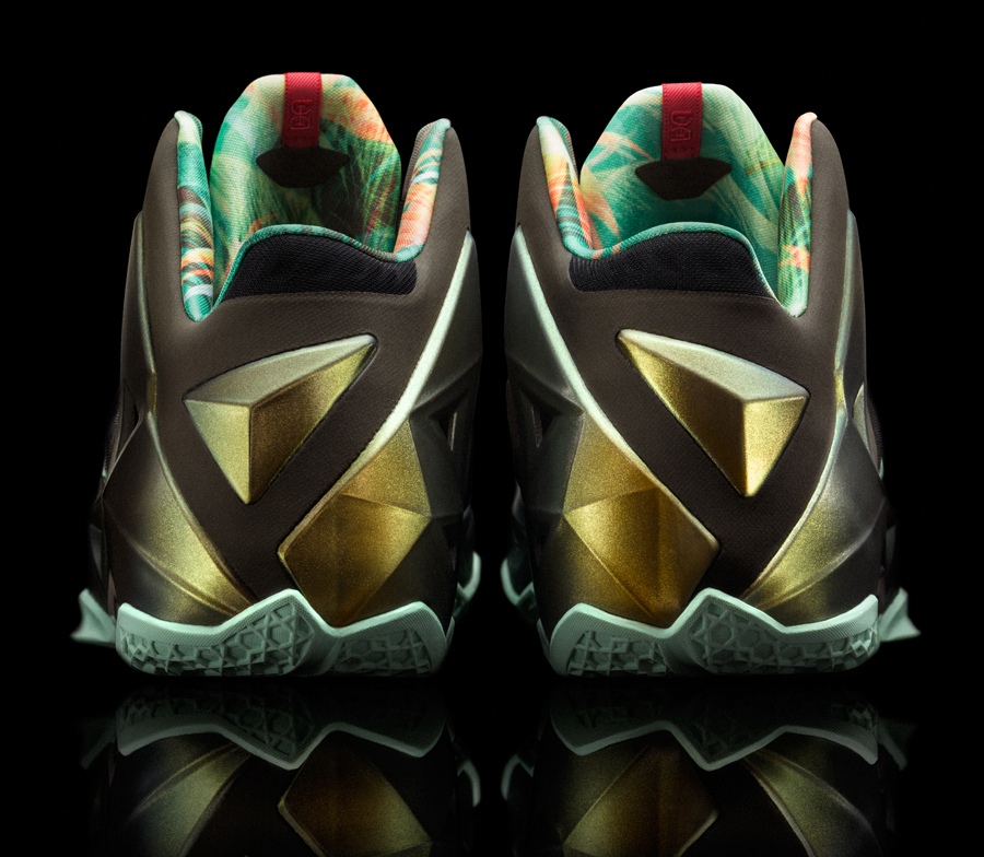 "Kings Pride" LeBron 11