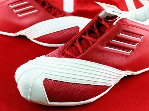 adidas T-Mac 1 "Houston Rockets" - SneakerNews.com